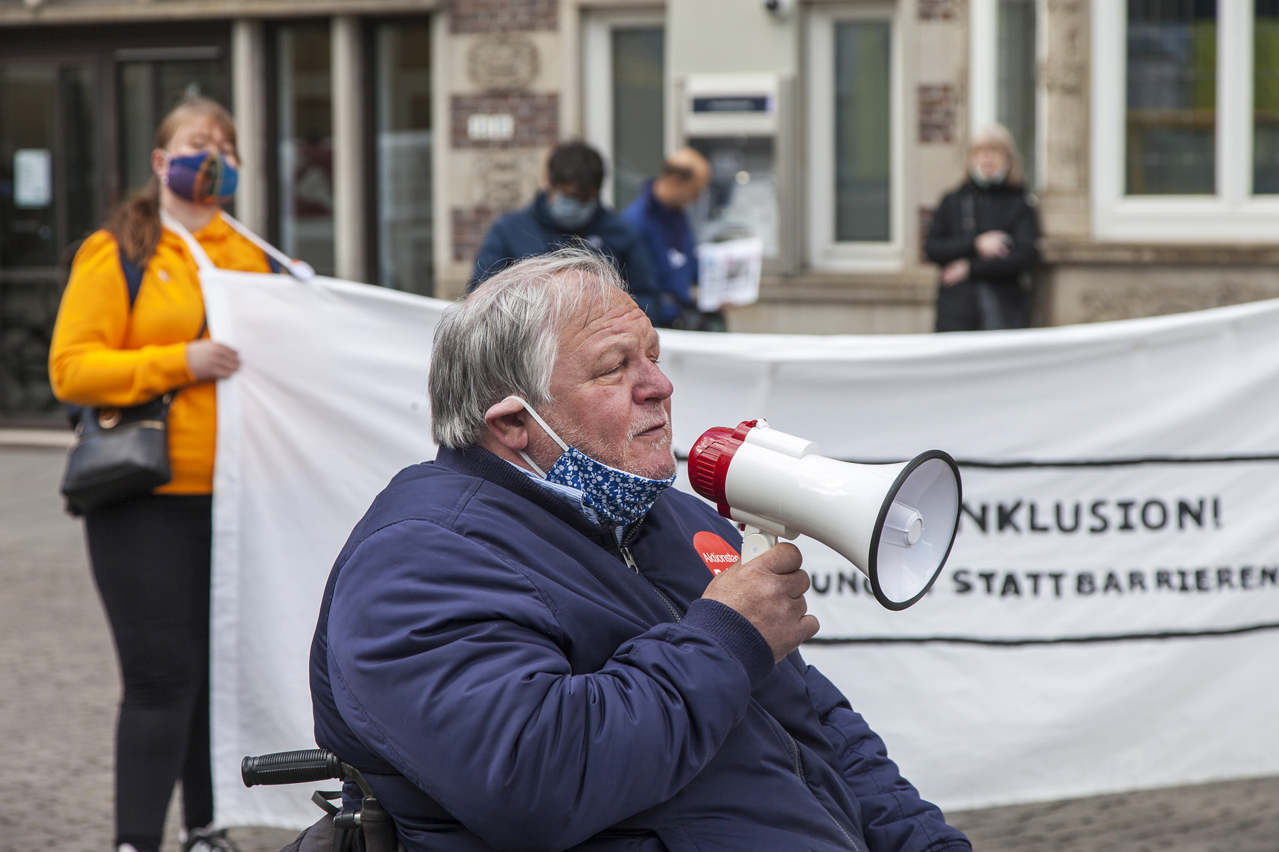Erfolgreicher 28. Bremer Protesttag mit Internet-Botschaften, Mahnwache ...